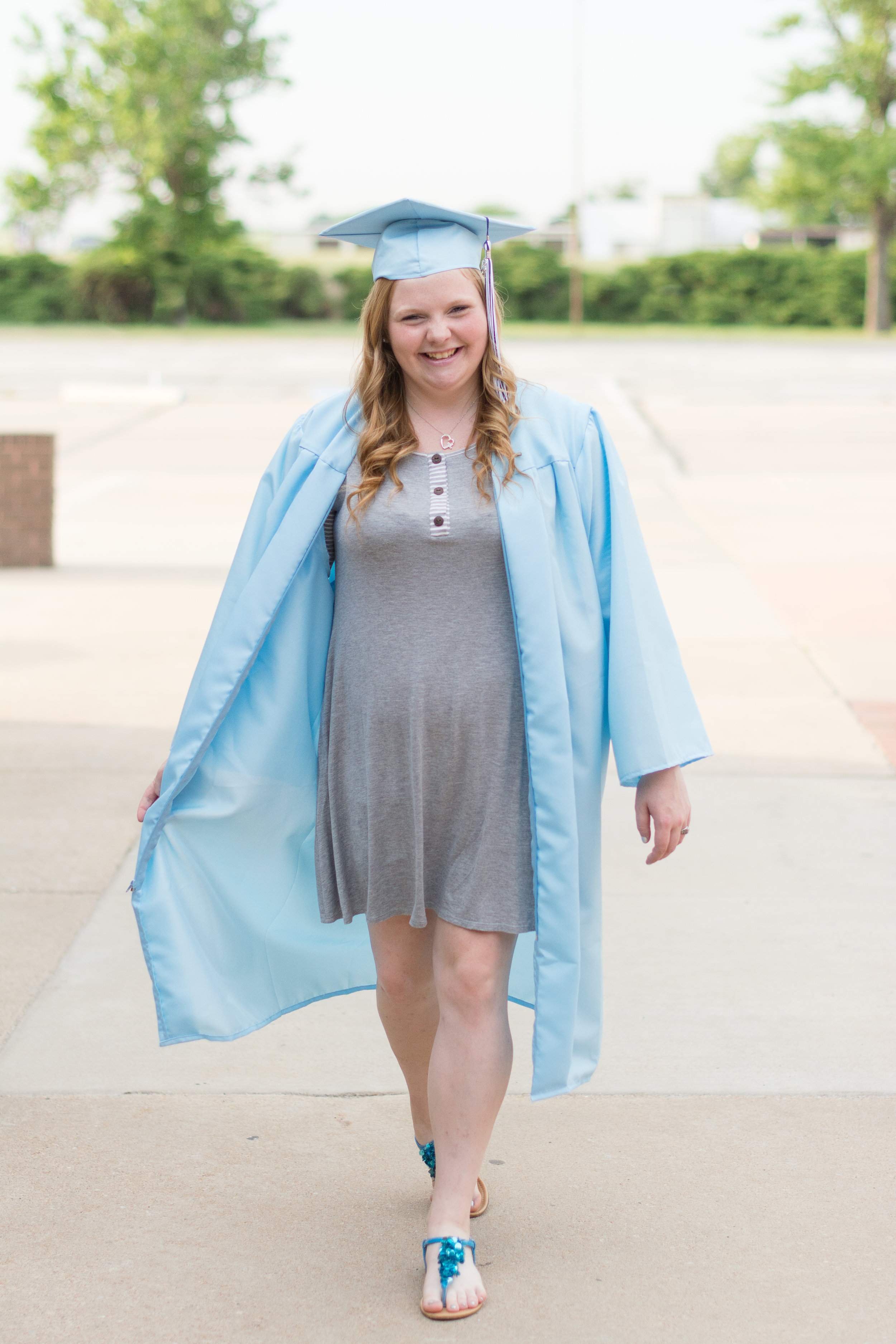 Courtney | Senior Review - Jessica Hacker