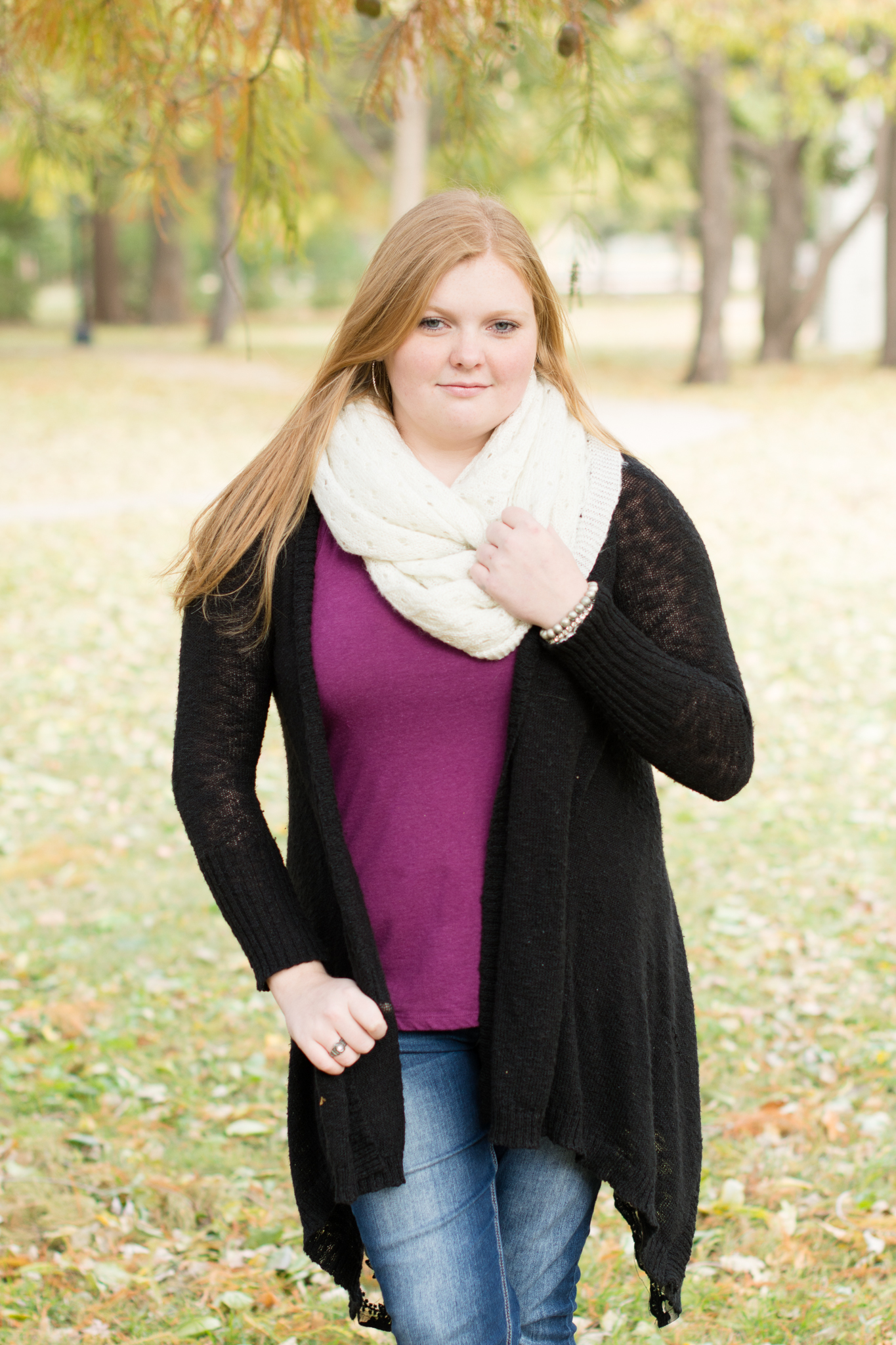 Courtney | Senior Review - Jessica Hacker